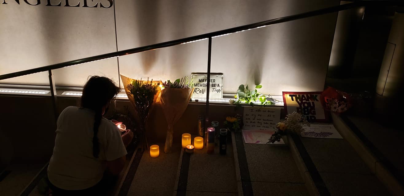 Photo Essay: RBG Memorial by Marie Cartier – Feminism and Religion